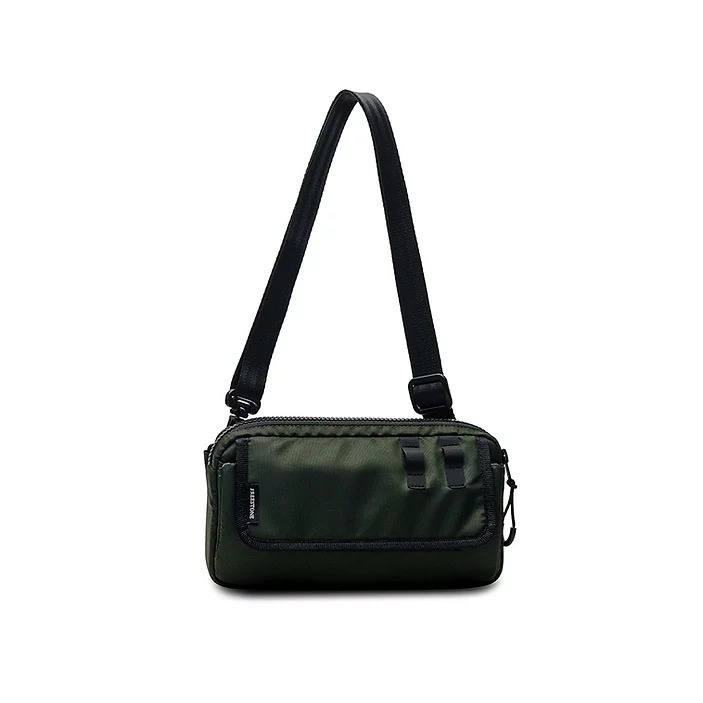 【FREESTONE】宅配試用｜台灣原創設計小包！輕便x快速x便利，隨身小物1秒快速拿，FREESTONE-Fastpac快翻小包，價值$1480元，招募20位 - 口碑行銷/部落客行銷